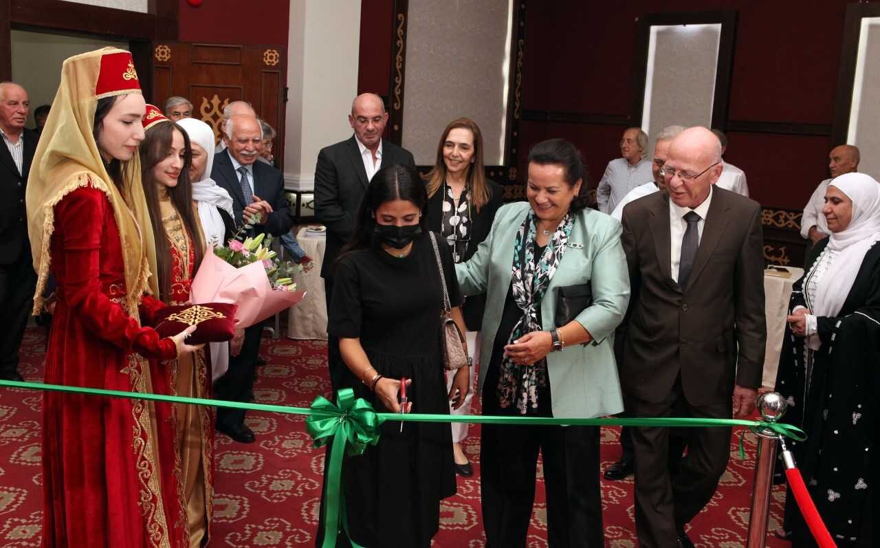 الأميرة سناء عاصم ترعى الاحتفال باليوم القومي للزي الشركسي | شرق وغرب ...