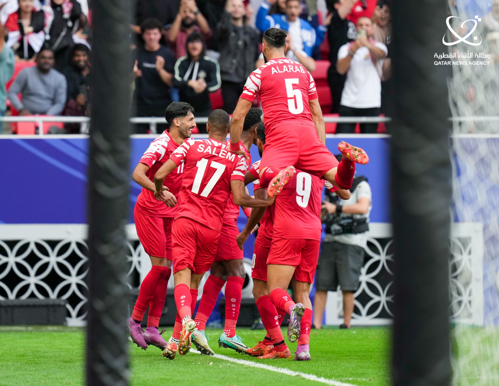 بحضور ولي العهد .. النشامى إلى النصف النهائي الآسيوي لأول مرة | شرق ...